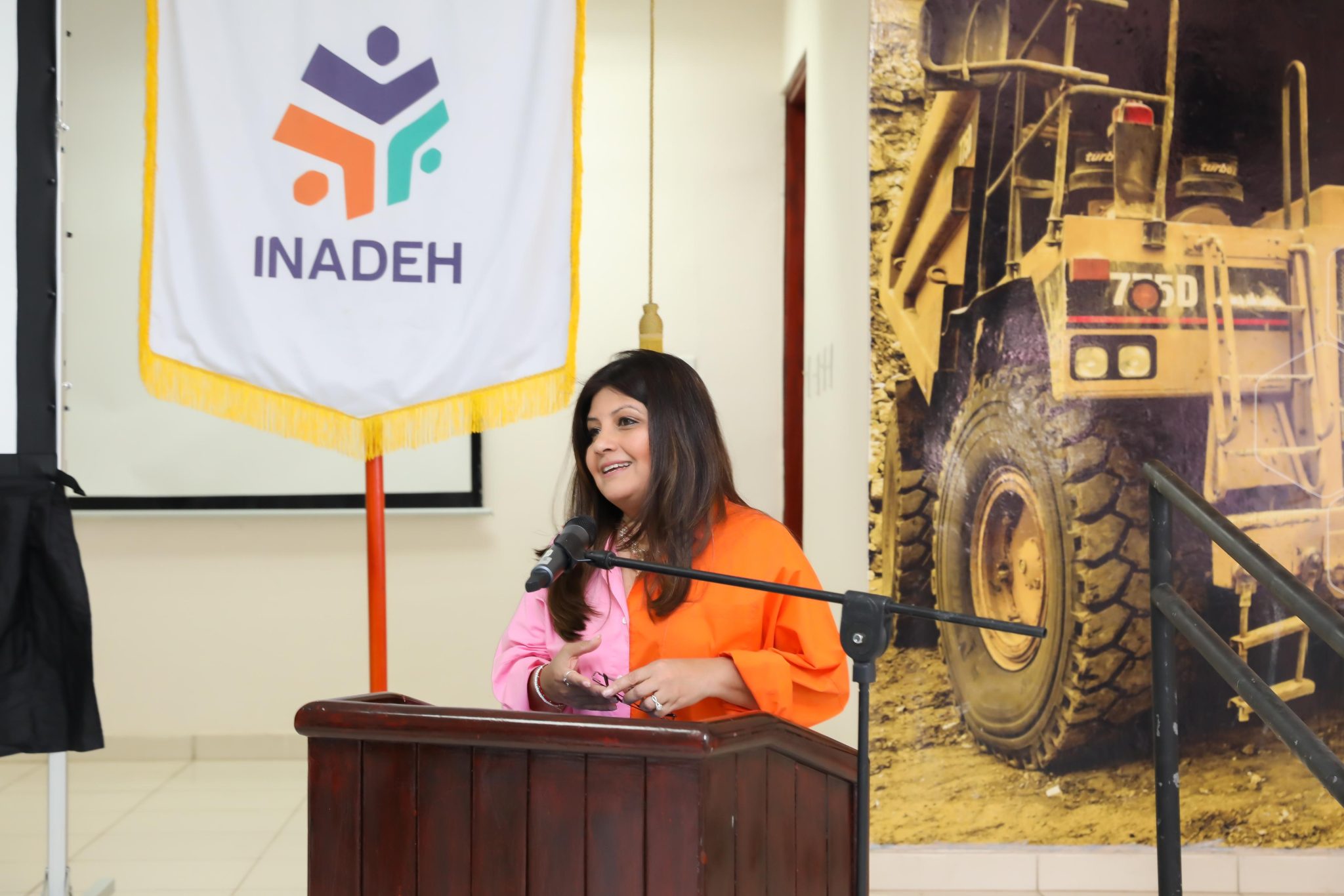 Encuentro con directores, jefes y encargados de granjas didácticas de Inadeh – INADEH