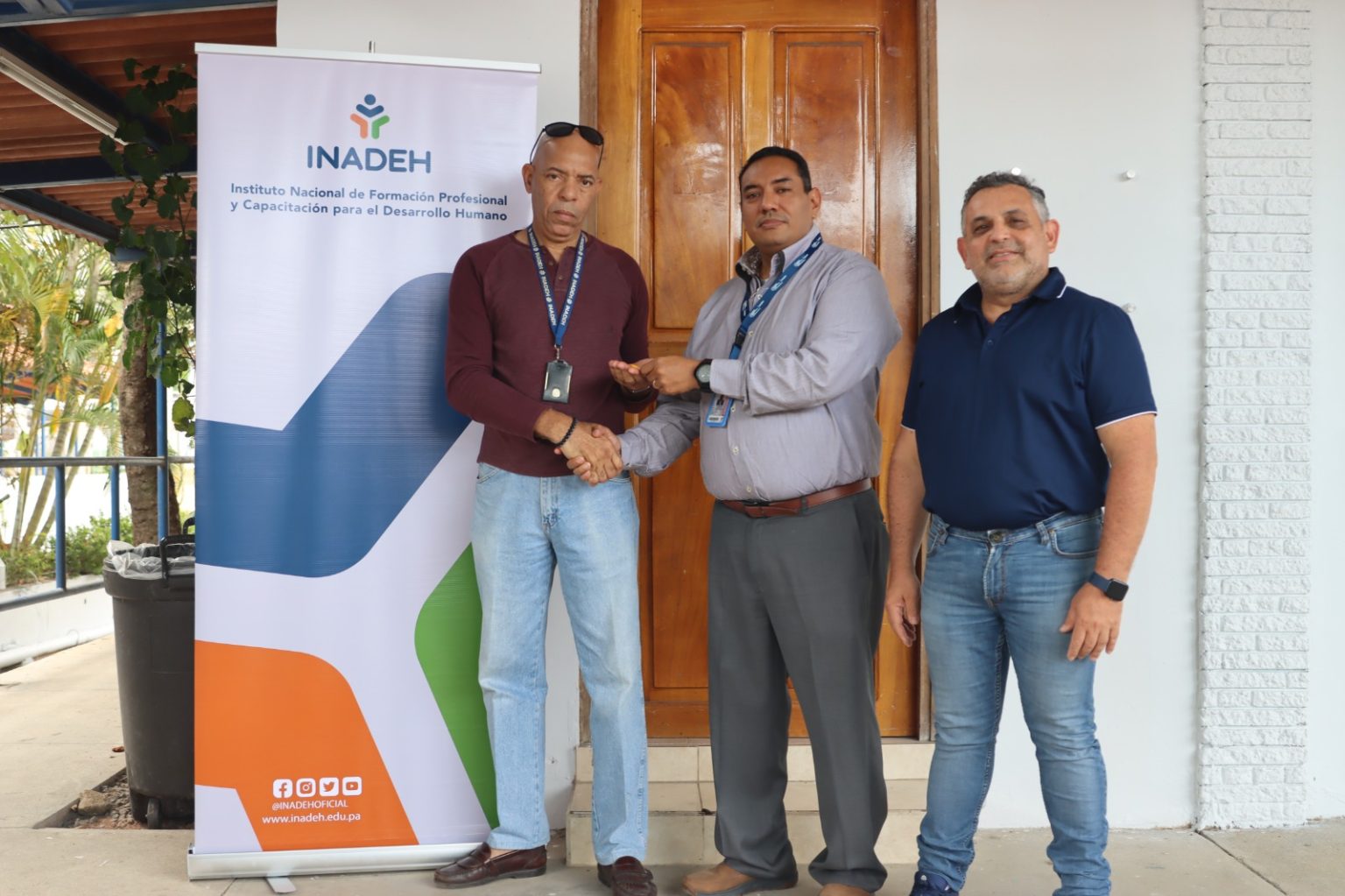 Entrega de oficinas administrativas de sindicatos – INADEH