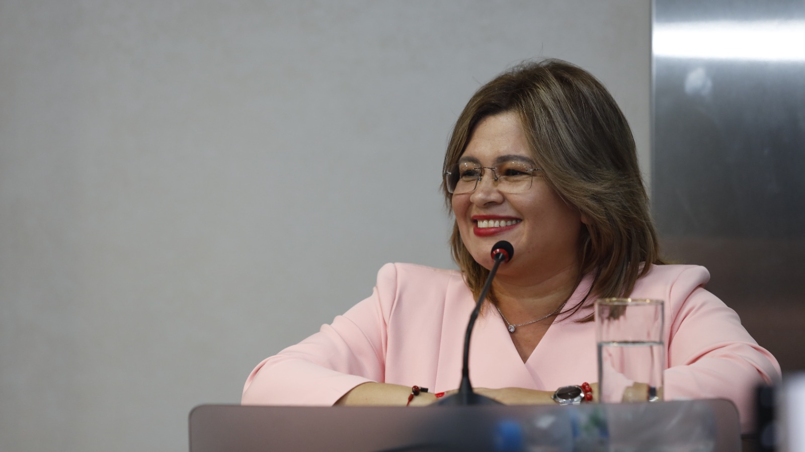 Comisión de Credenciales ratifica a Yajaira E. Pitti Atencio como directora general de Inadeh ...