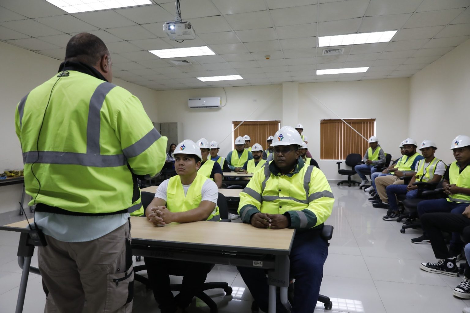 Inadeh abre preinscripciones para 43 cursos en el distrito de Arraiján ...